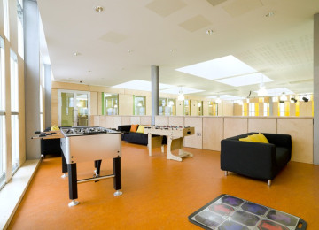 Build a bouldering room at Minehead EYE!