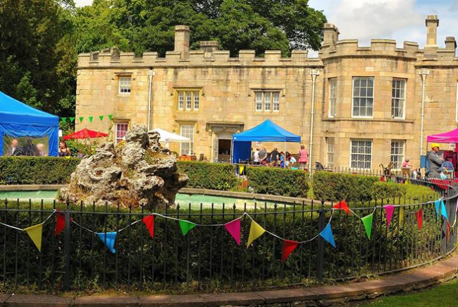 Royal Garden Party in Rectory Park