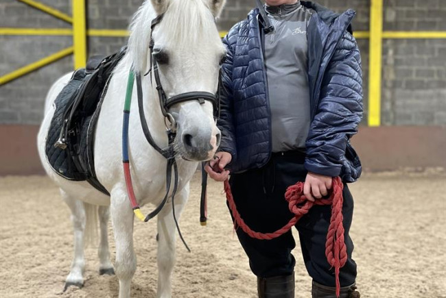 Support Stepney Bank Stables
