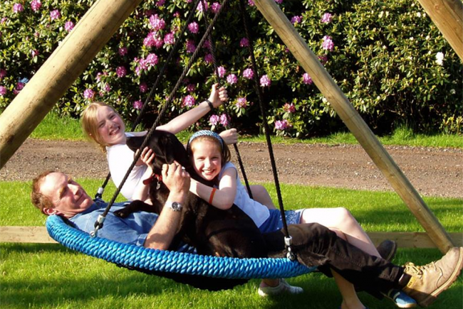 Littler's Croft Swing Basket